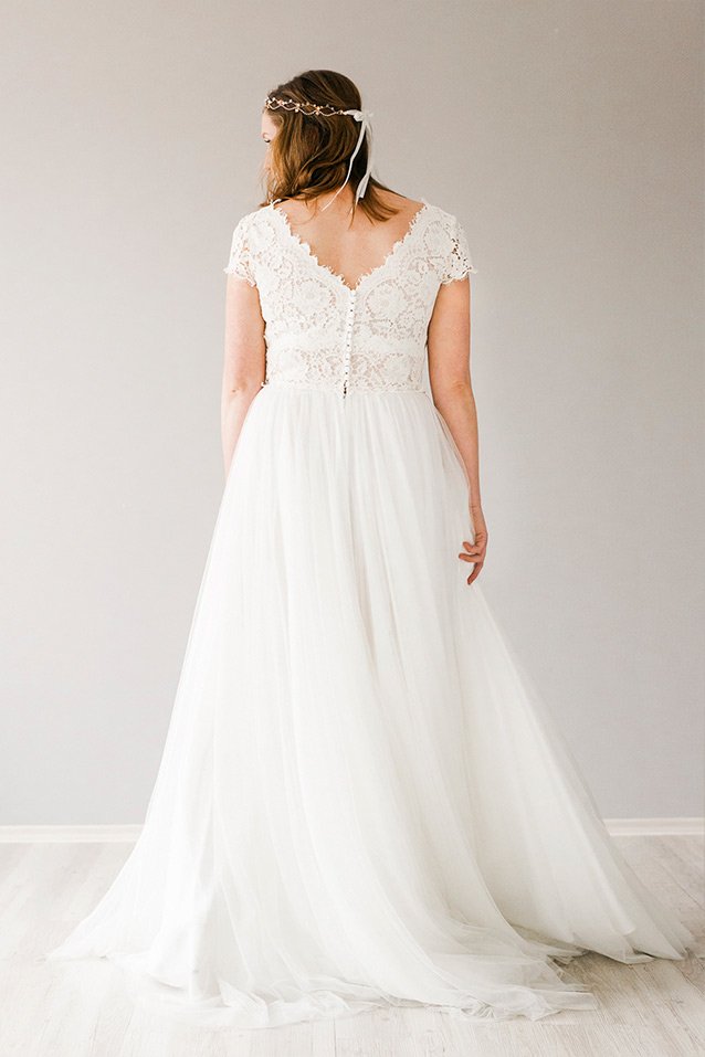 Brautmoden-Trends 2019: Curvy-Kleiderträume Goes Haute Couture ...